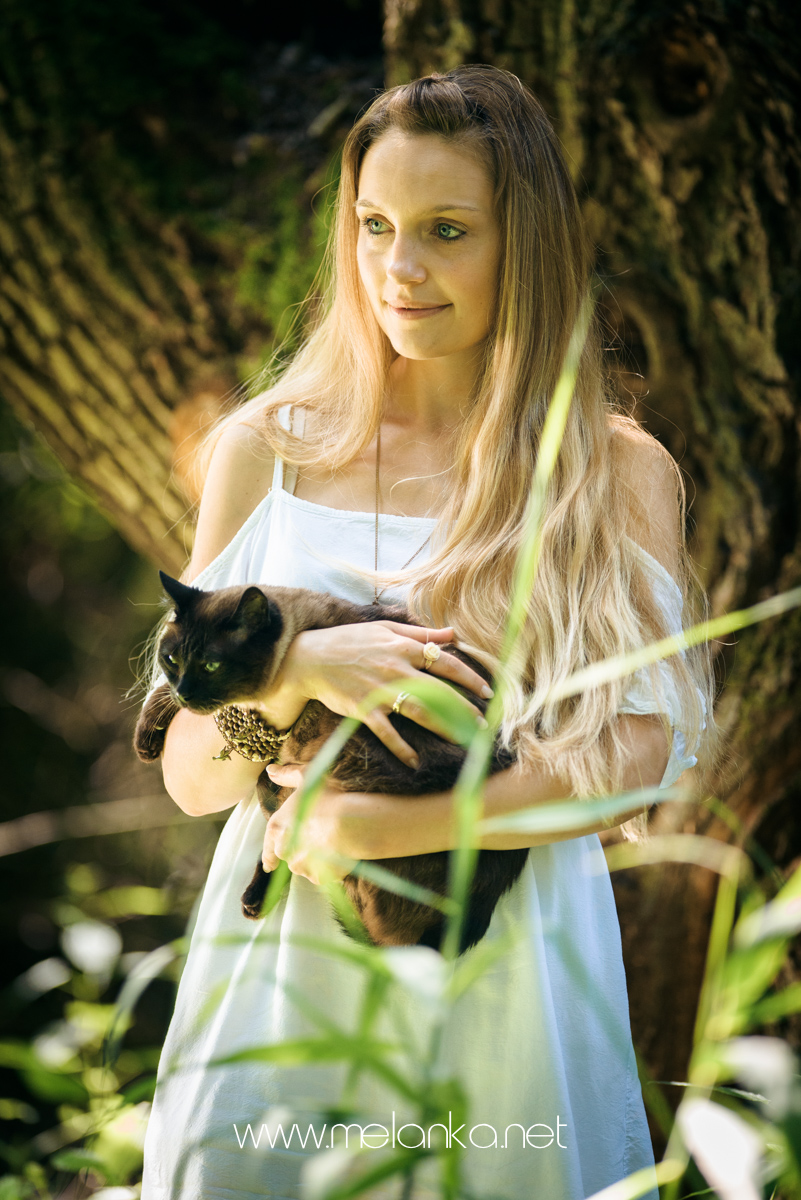 melanka_6218 - Sarah Rogalski